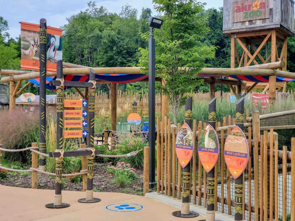 Akron Zoo Interpretive Signage - Engraphix Architectural Signage, Inc.